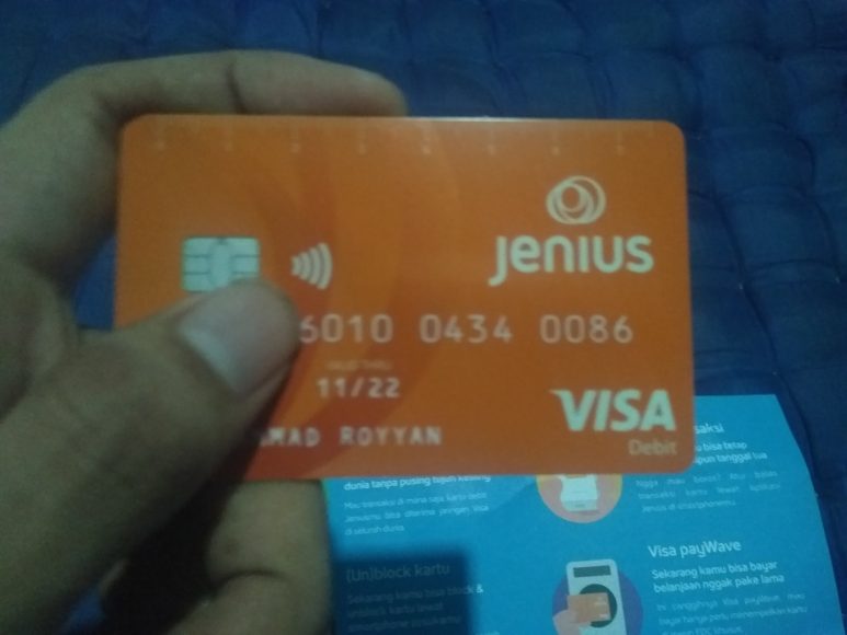 Pengalaman: Cara Mendaftar dan Mendapatkan Kartu Debit Jenius - RoyyanWeb